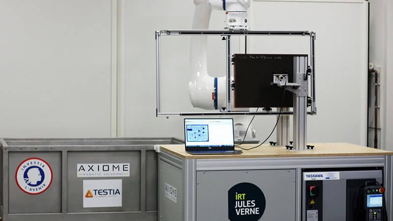 A versatile lab cobot for NDT | AXIOME